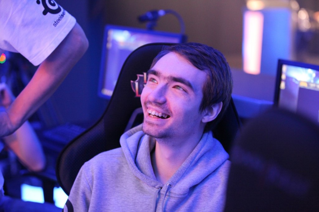 Genja decide não jogar mais a LCS - Mais Esports