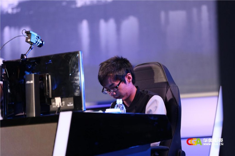 Fzzf se aposenta - Mais Esports