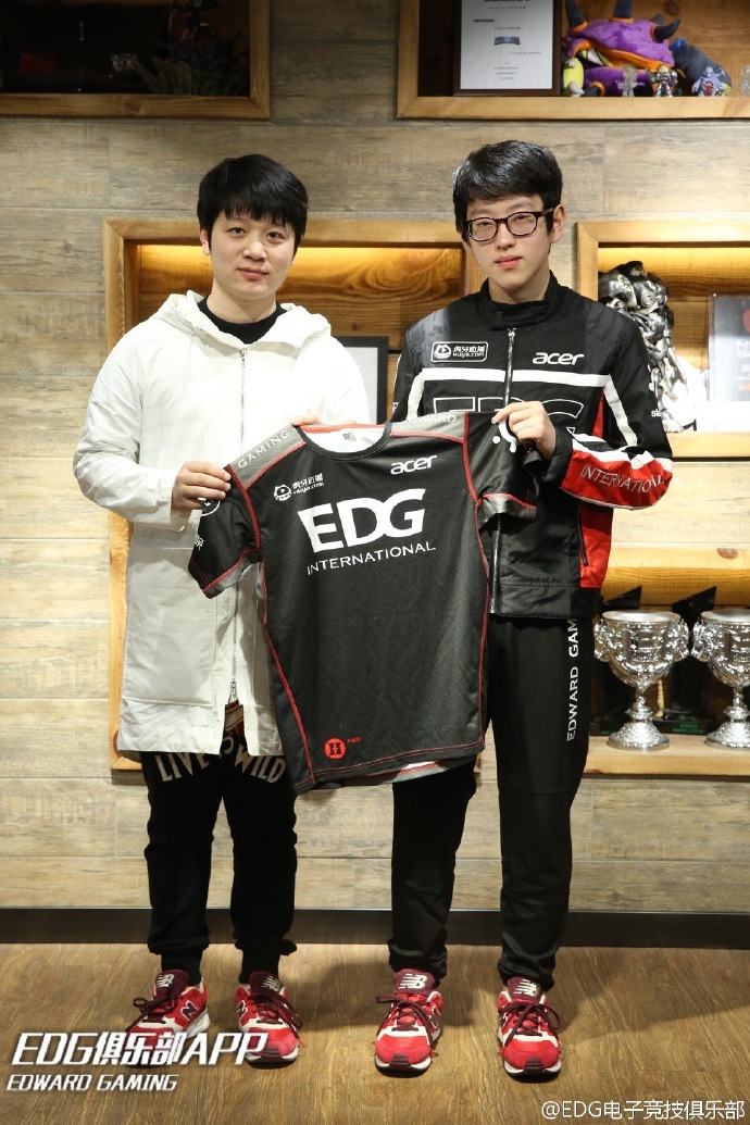 EDG contrata Scout, Reserva de Faker na SKT - Mais Esports