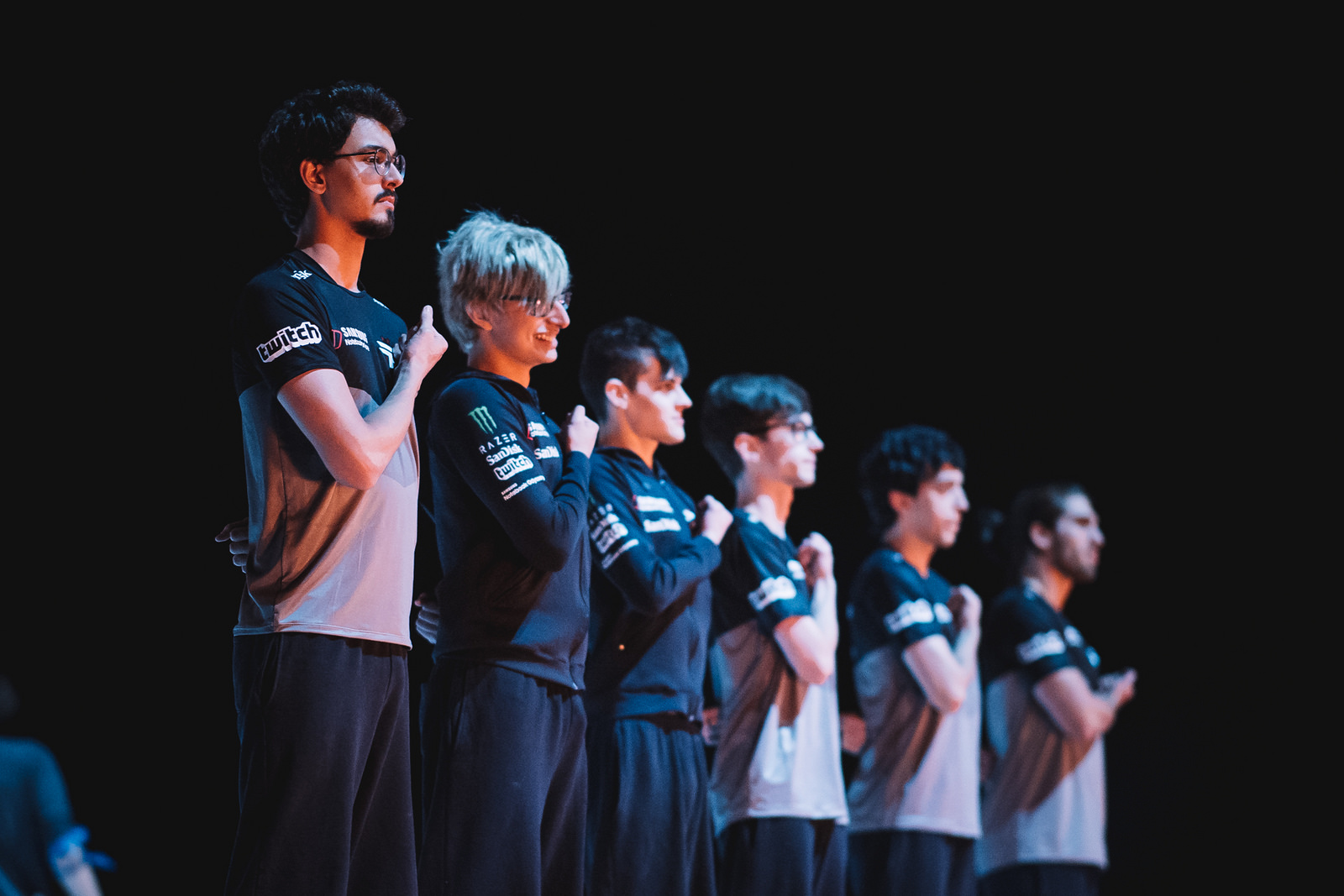 Contra tudo e contra todos! Team One é campeã do CBLOL 2017 - Mais Esports