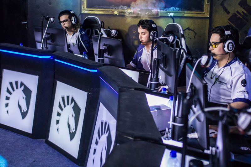 R6: Liquid vence e dispara na liderança do Brasileirão - Mais Esports