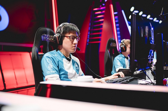 A Hora do Rush - Mais Esports