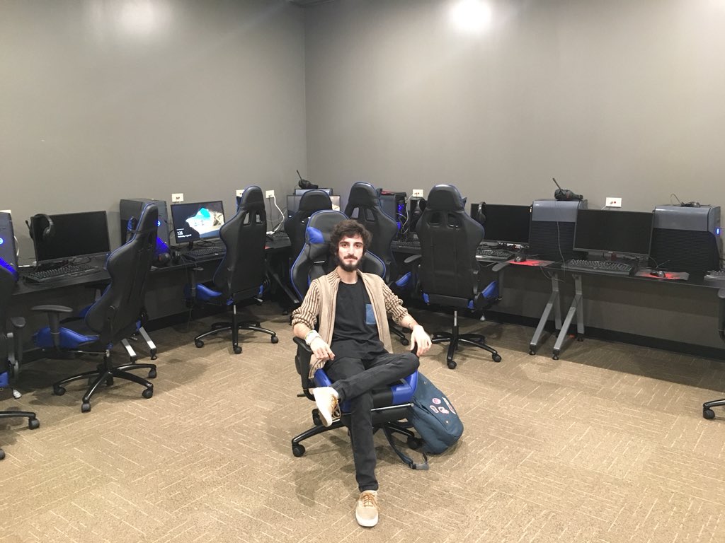 Brasileiro ganha bolsa de estudos nos EUA como atleta de League of ...