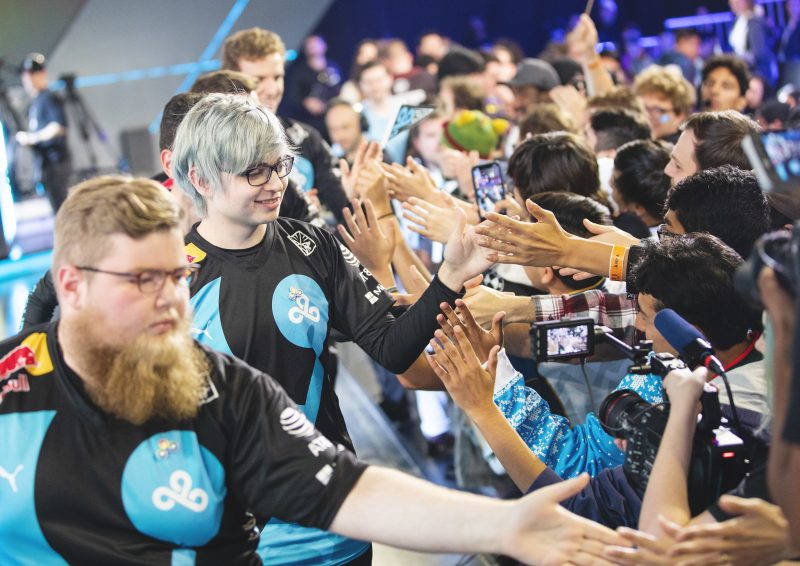 Segundo Forbes, C9 e TSM são as empresas de Esports mais valiosas do ...