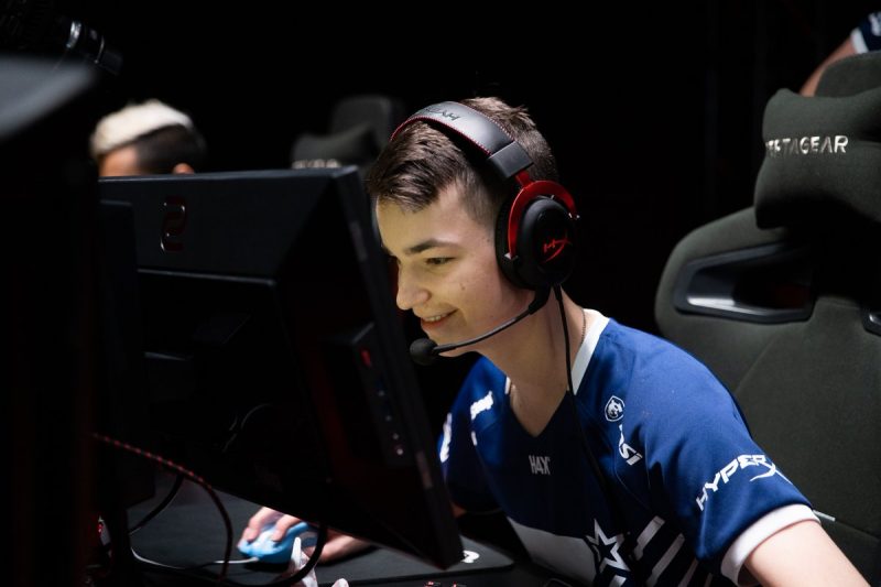 CS:GO: Com apenas 16 anos, oBo faz 4K e garante vitória da CoL na ...