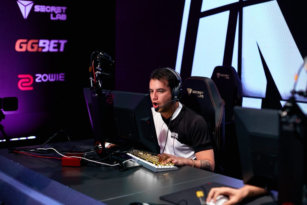 CS:GO: Dois anos após problemas, kNg tem visto P1 norte-americano ...