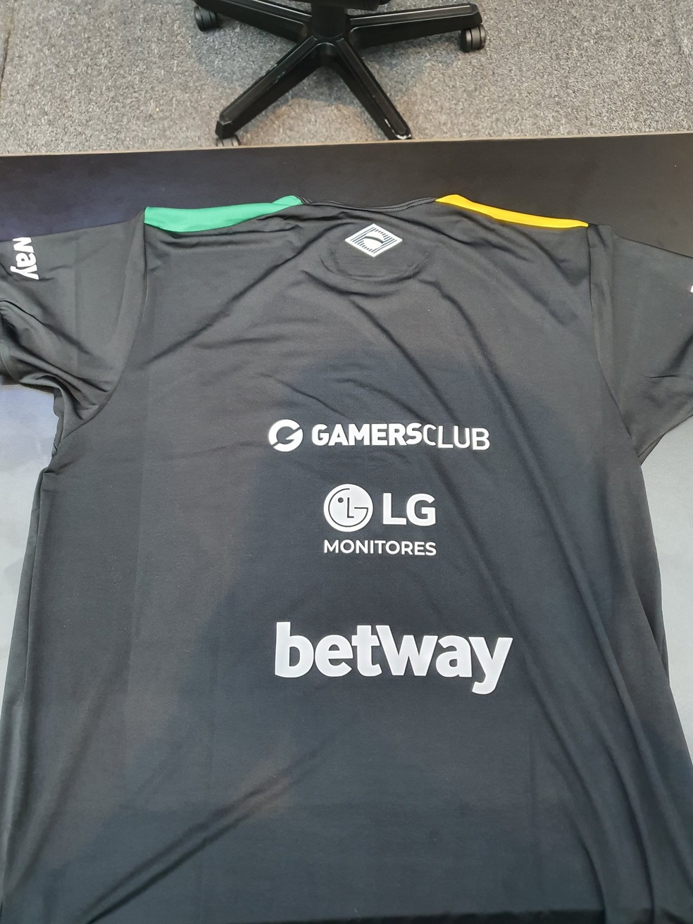 CS:GO: MIBR retorna ao preto em uniforme que custa R$160 - Mais Esports