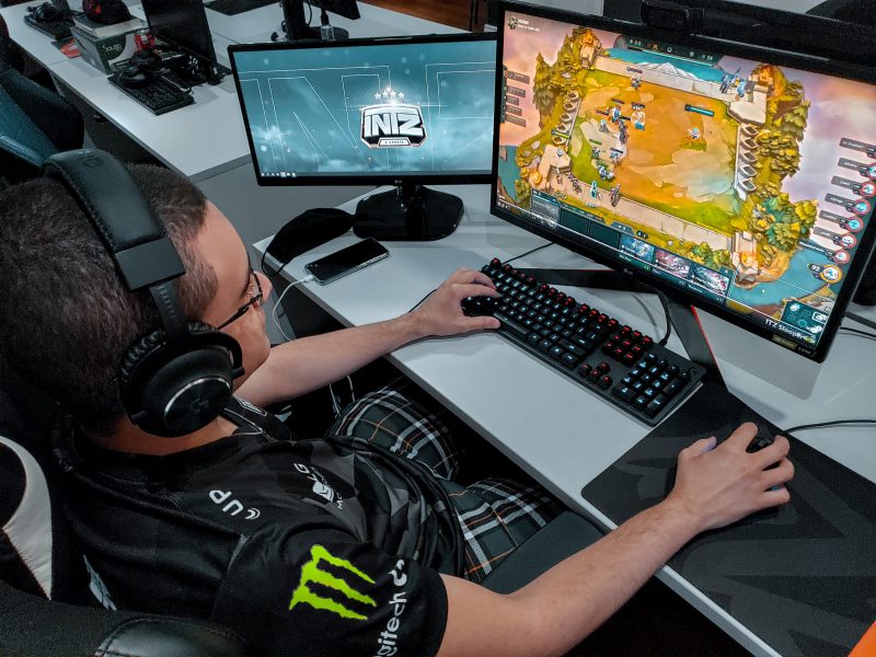 TFT: Brasileiro Slooper segue para o top 8 do Mundial de Teamfight ...
