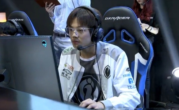 LoL: Leyan é punido por abuso de bug de Barão no Super Server - Mais ...