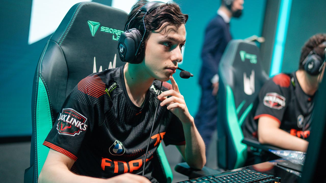 LoL: “Fui tratado igual merda”, diz Adam após saída da Fnatic - Mais ...