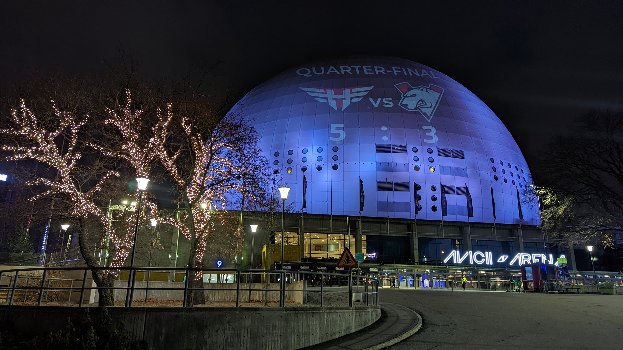 PGL Major Stockholm: Arena tem placar das partidas na área externa ...