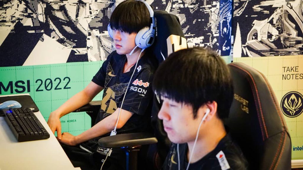 LPL 2023: GALA e Ming deixam a RNG e estão Free Agent - Mais Esports