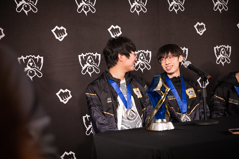 LPL 2023: Campeões mundiais, Ning e Baolan assinam com a UP - Mais Esports