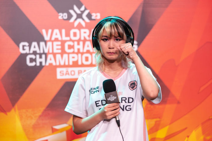 Game Changers Championship: Jogadora se inspira em entrada de campeão do Worlds 2023 - Mais Esports