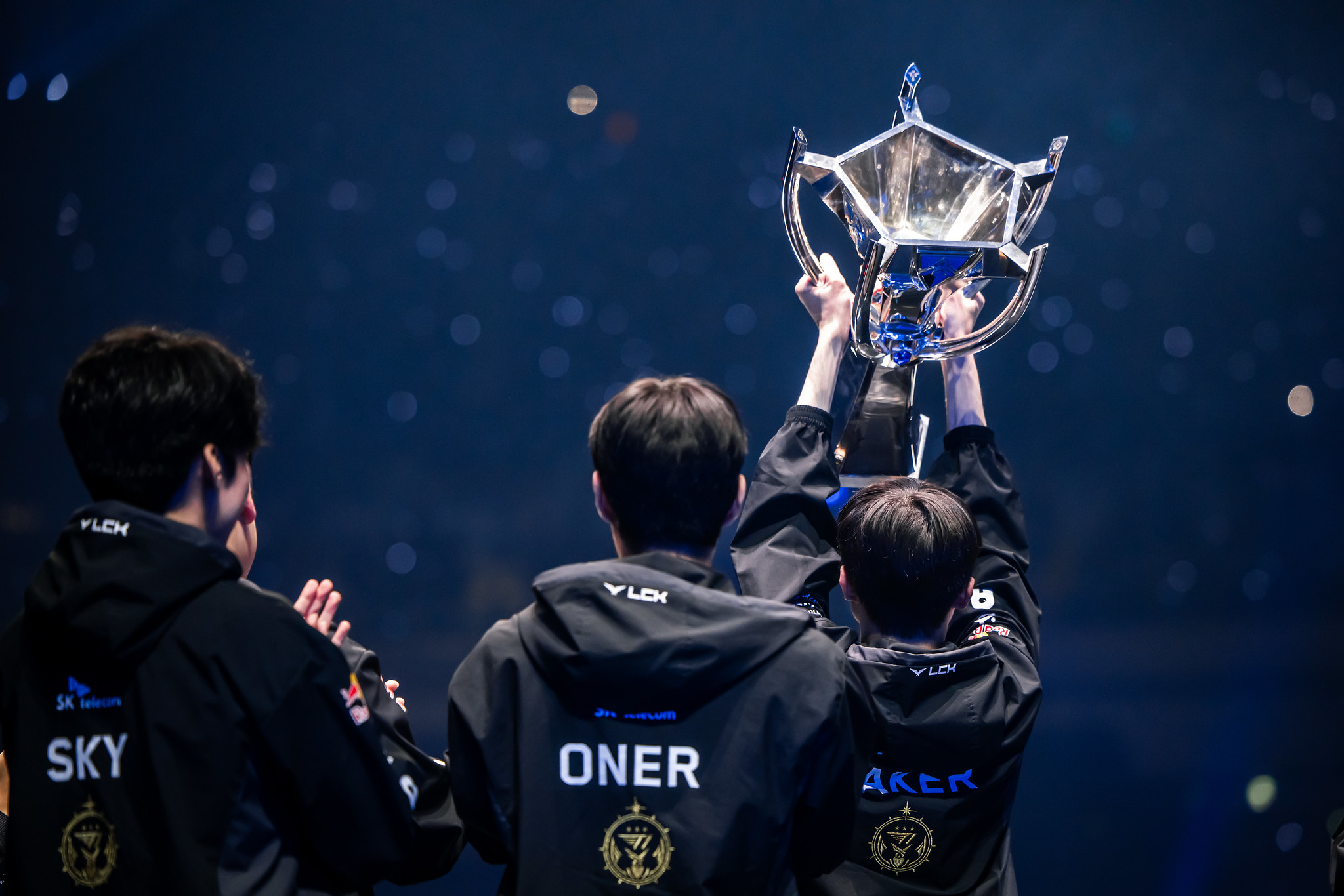 Worlds 2023: Skins da T1 de campeões mundiais são previamente ...