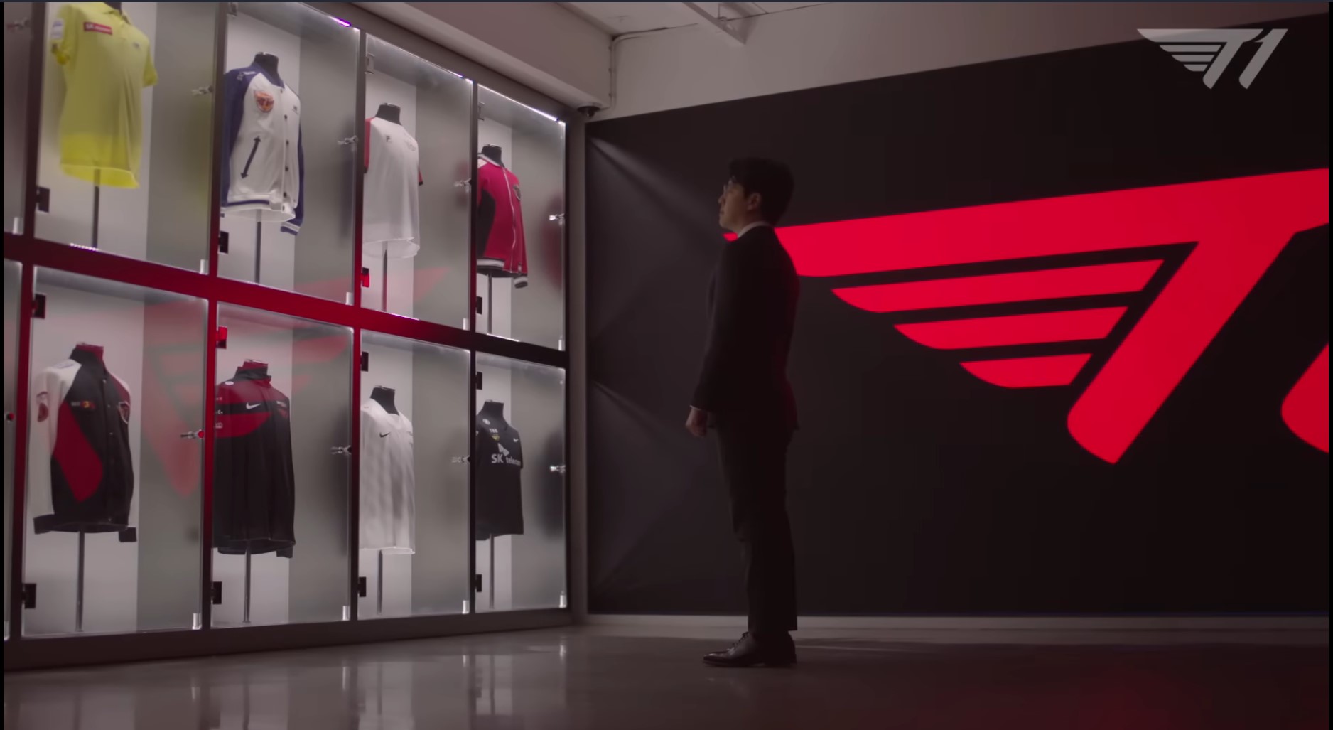 LCK 2024: T1 oficializa o retorno de KkOma; Sky e Roach deixam a ...