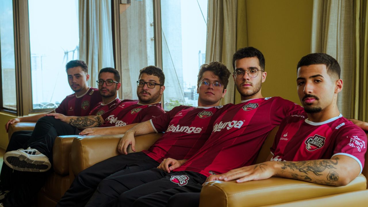 VCB 2024: RED Canids oficializa contratação de v1nny, cortezia e ...