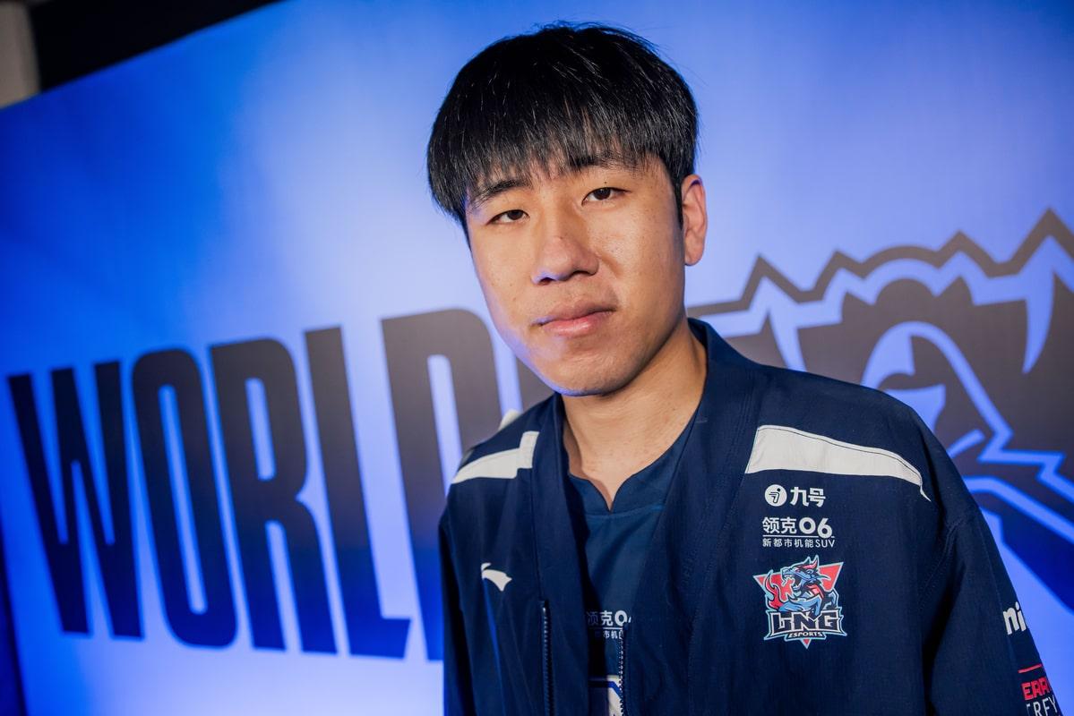 LPL 2024: Gala é obrigado a vender item em partida; entenda o bug - Mais Esports