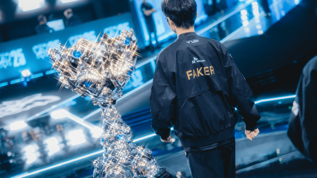 Worlds 2025: Faker faz stream para escolher sua skin do mundial; veja o ...